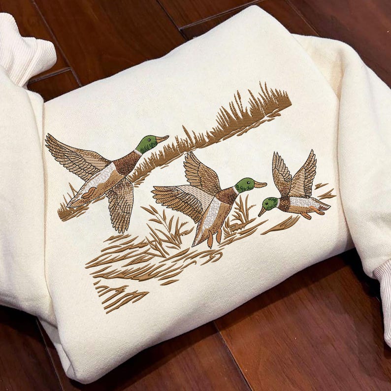Embroidered Duck Design, Retro Duck Nature Embroidery, 90s Vintage ...