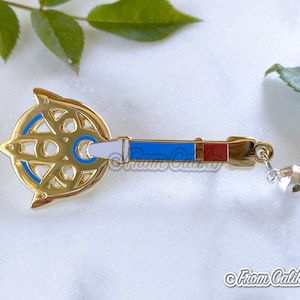 Final Fantasy Weapons Enamel Pins - FF7 Buster Sword - FF8 Gunblade ...