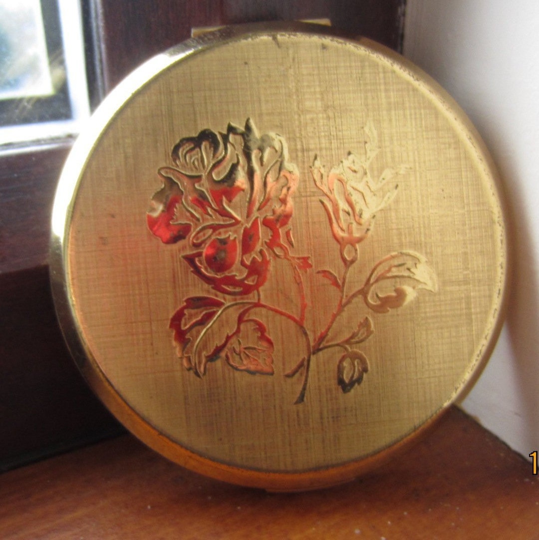 Stratton Gold Rose Flower Design Vintage 1980's Compact Made in England ...