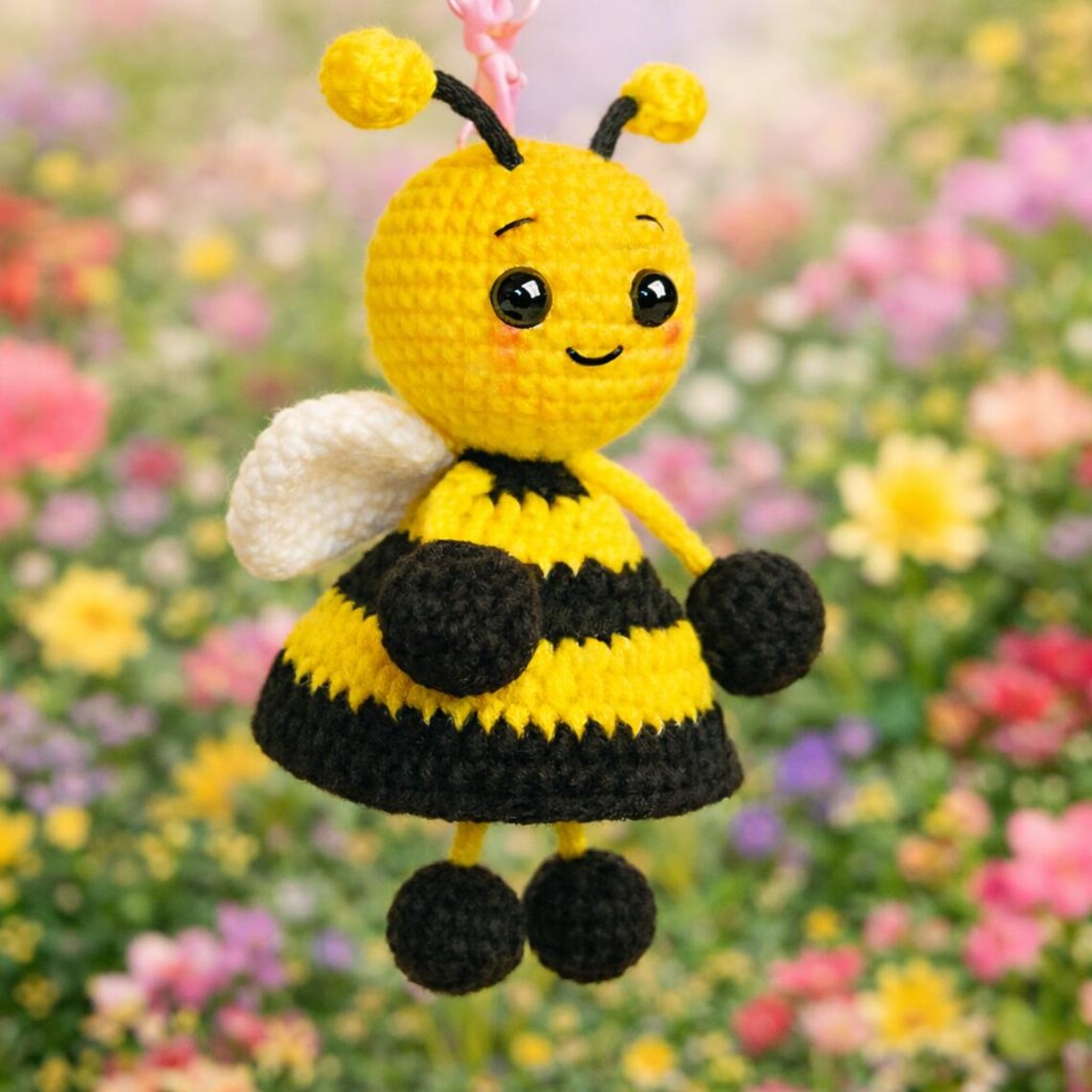 Fluffy Bee Amigurumi Pattern, Tiny Baby Bee Crochet, Adorable Chick ...