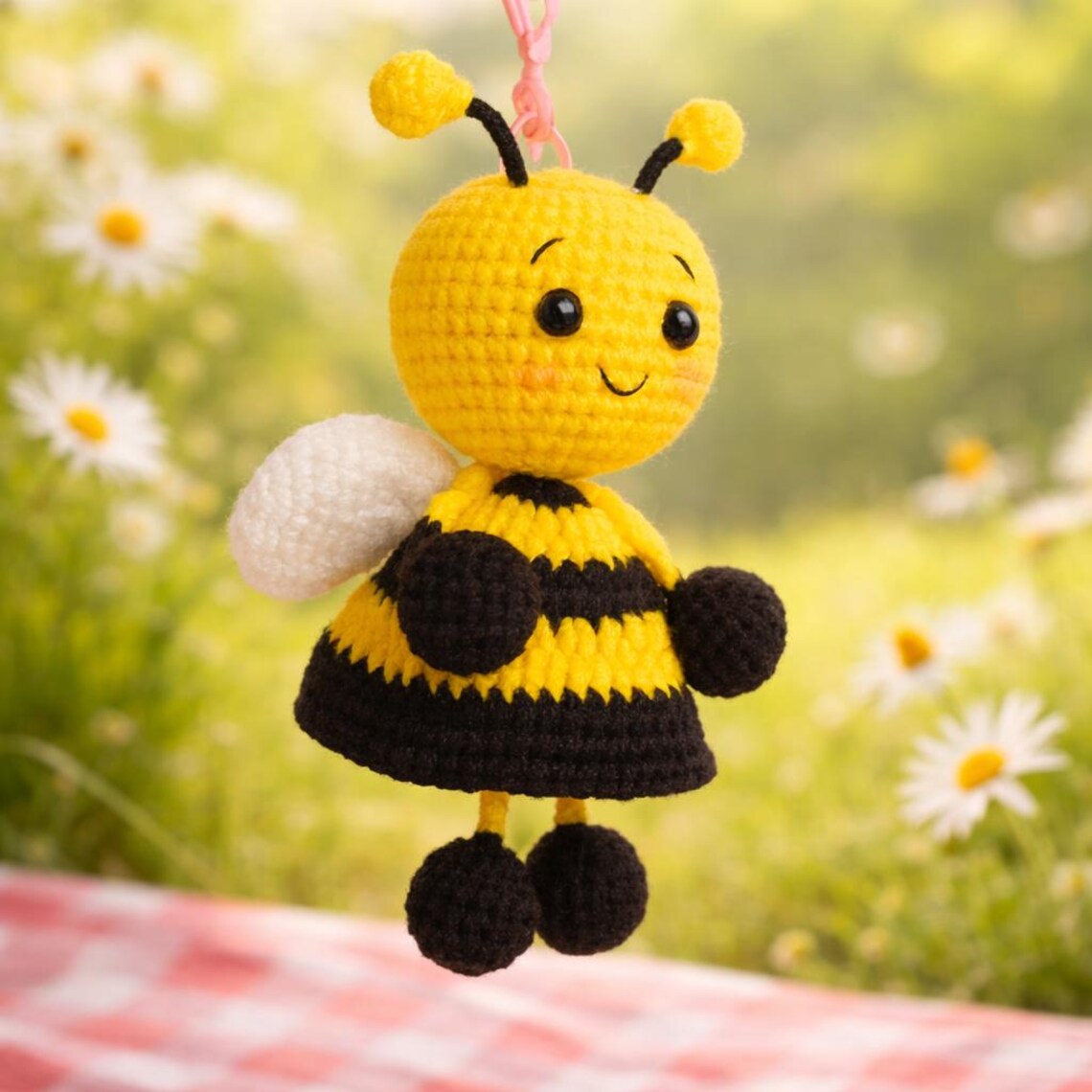 Fluffy Bee Amigurumi Pattern, Tiny Baby Bee Crochet, Adorable Chick ...