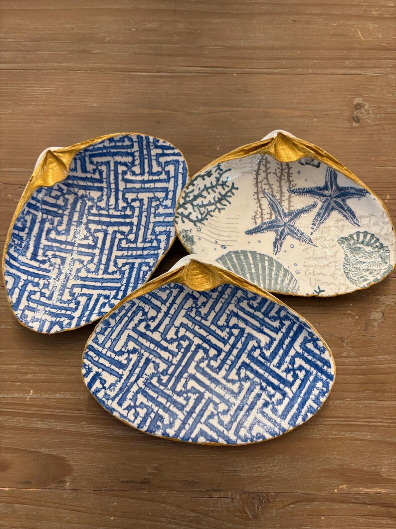 Decoupage Clam Shell Ring Dish: Coastal Decor Blue White Decor With ...