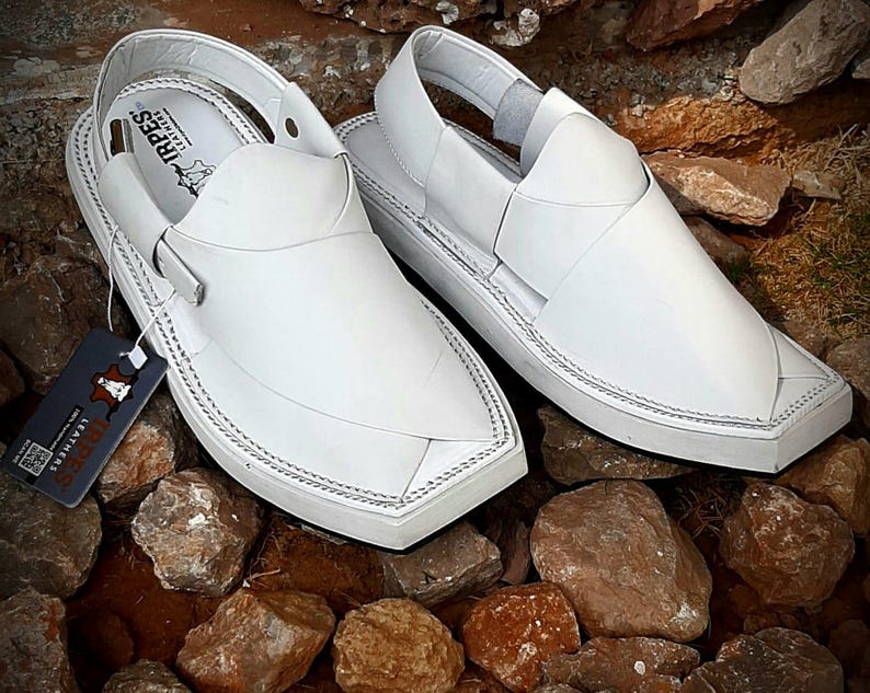 Peshawari Chappals, Kapthan Chappal ,handmade, Pure Leather, Shoes ...