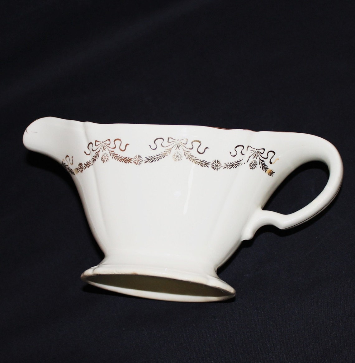 1940's Edwin Knowles Gold Leaf Swag Gravy Pitcher - Etsy