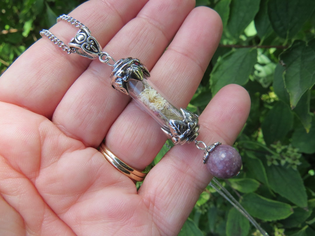 Collar de vial de lepidolita, joyería de brujería, colgante de cápsula ...