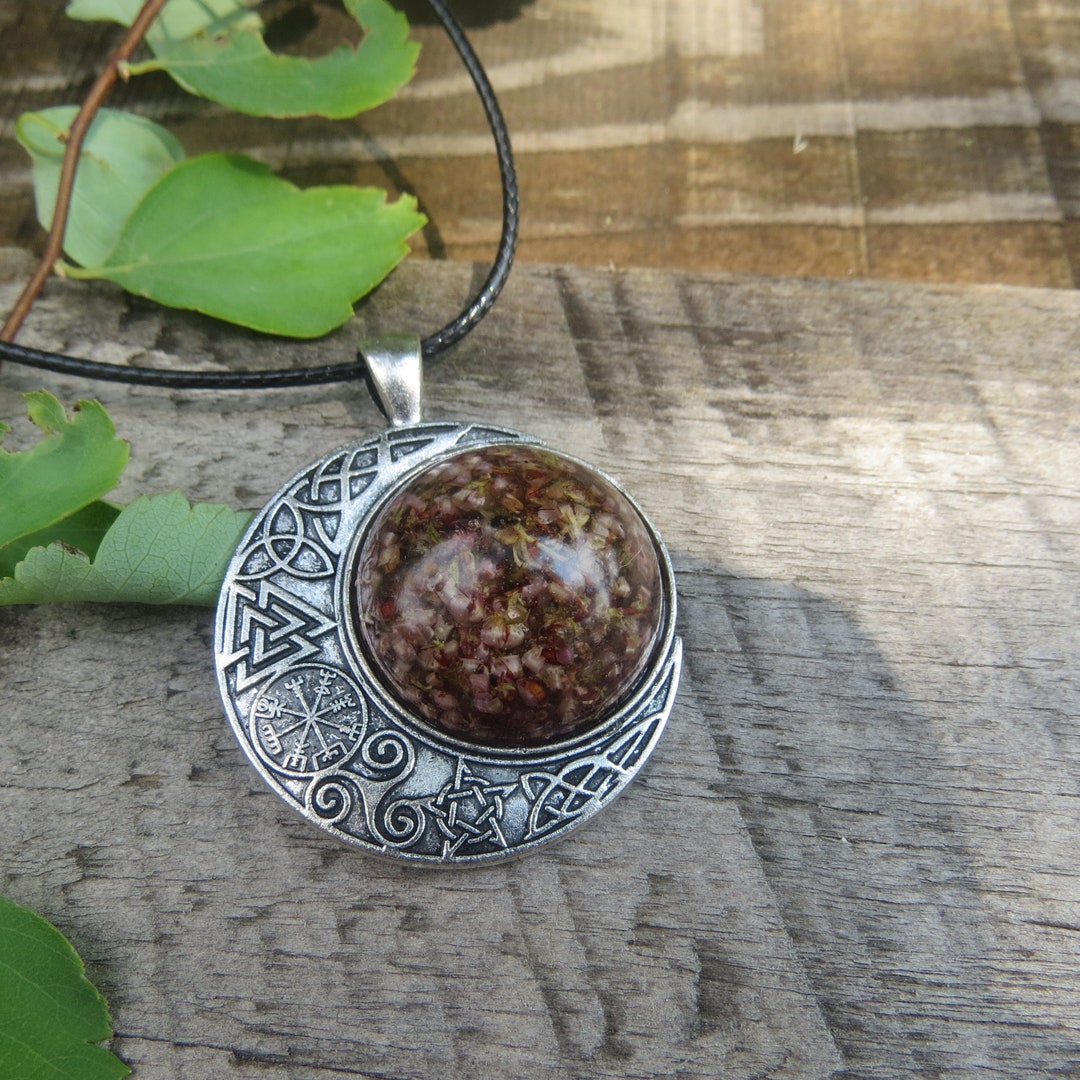 Crescent Moon and Heather Amulet, Witch's Protection Amulet Pendant ...