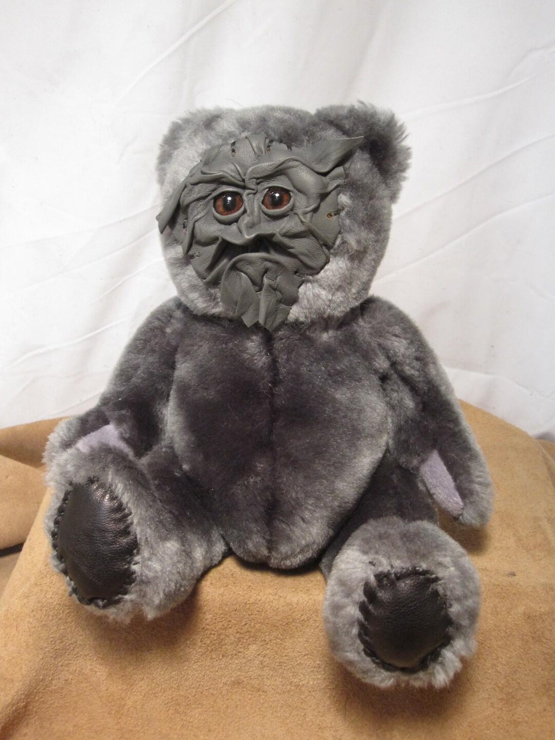 Grichels G-wok - Gray With Brown Bear Eyes - Etsy