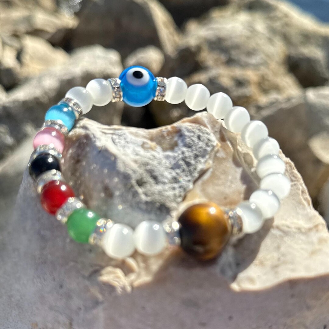 Chakra and Evil Eye Protection Amulet Bracelet - White Cats Eye Divine ...