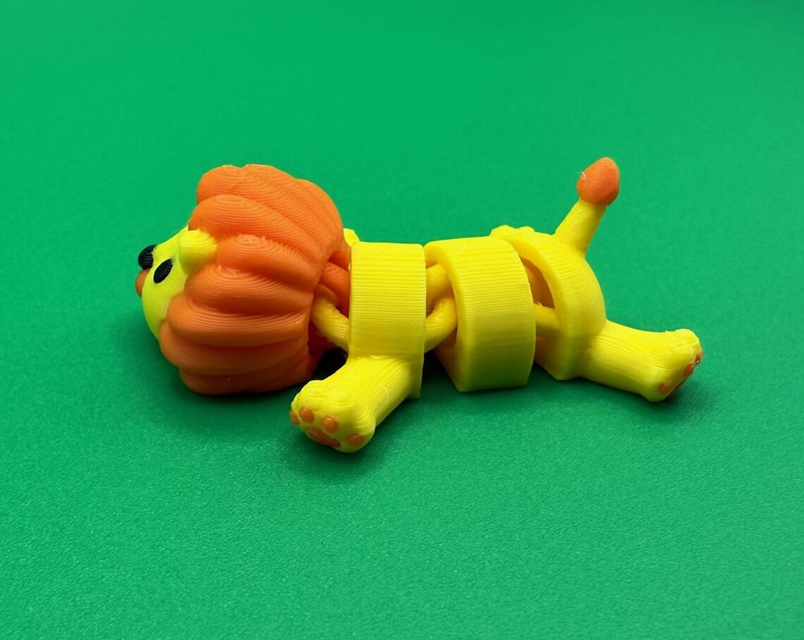 Lion Flexi Pocket Pet - Etsy