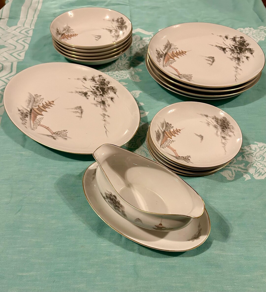 Mid Century Japanese Sone China Kiyomizu #1963 Pagoda 16 Piece ...
