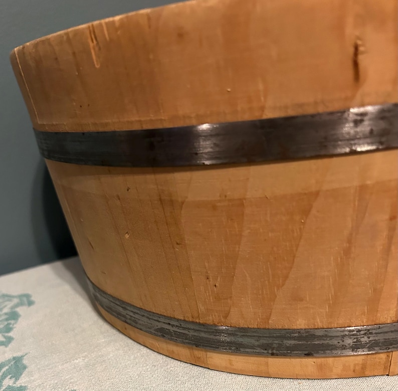 Vintage Wooden Popcorn Barrel With Original Red Liner | Spaulding ...