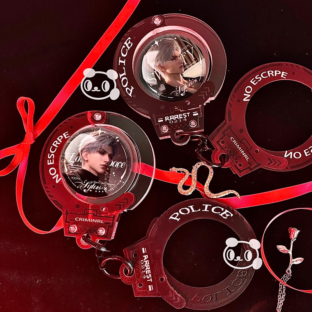 Sylus Acrylic Pins Frame Display Stand Handcuffs Decoration With FREE ...