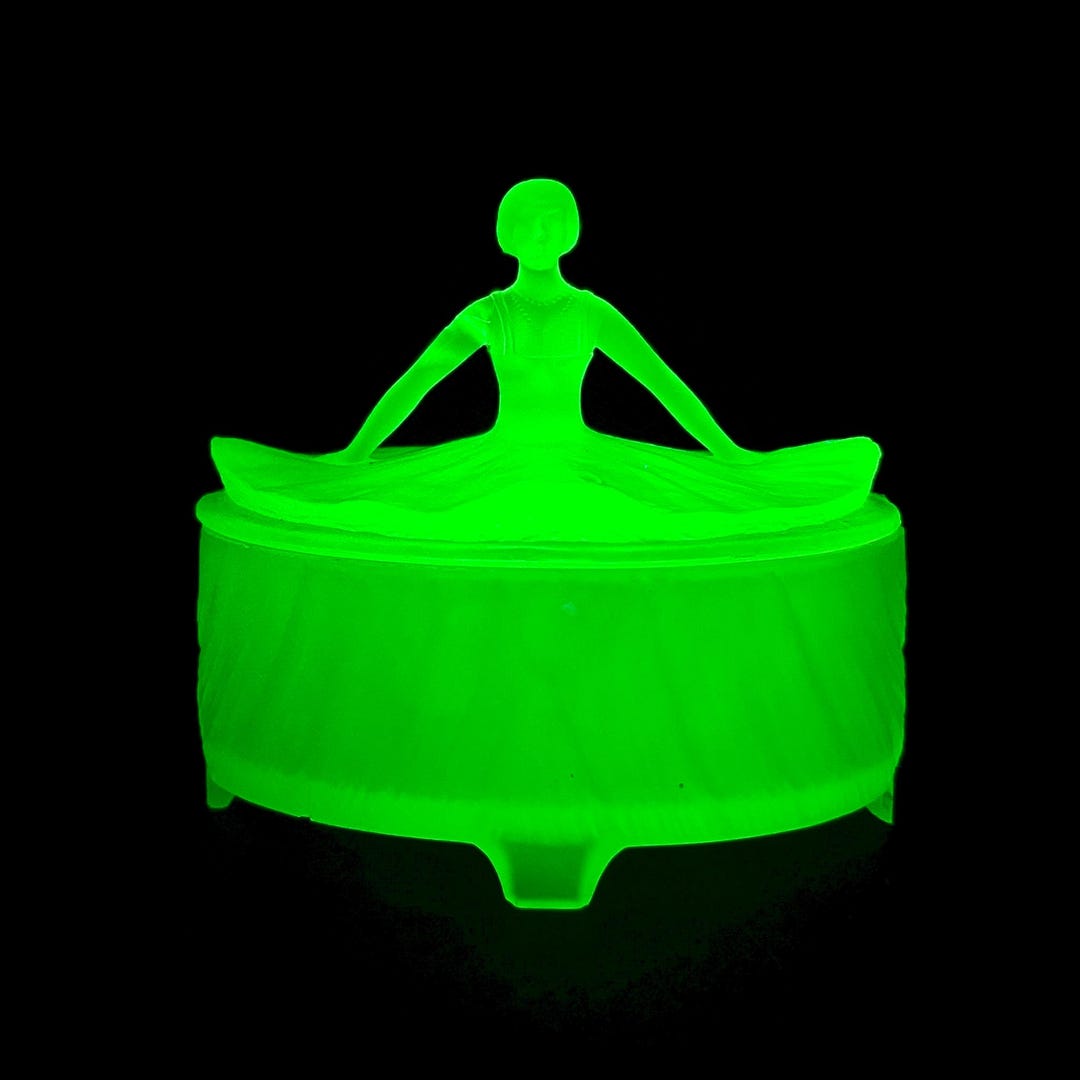 Art Deco “wendy” 1920s Uranium Glass Trinket Box by LE Smith - Woman ...
