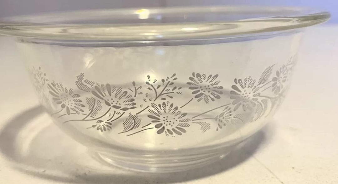 Vintage PYREX 322 Clear Glass Mixing Bowl W/ Colonial Mist White Lace ...