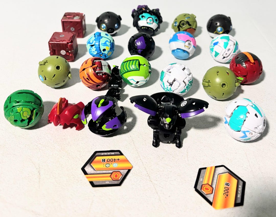 Lot of 20 Bakugan Battle Brawlers With 2 Cards and 2 Masks - Etsy