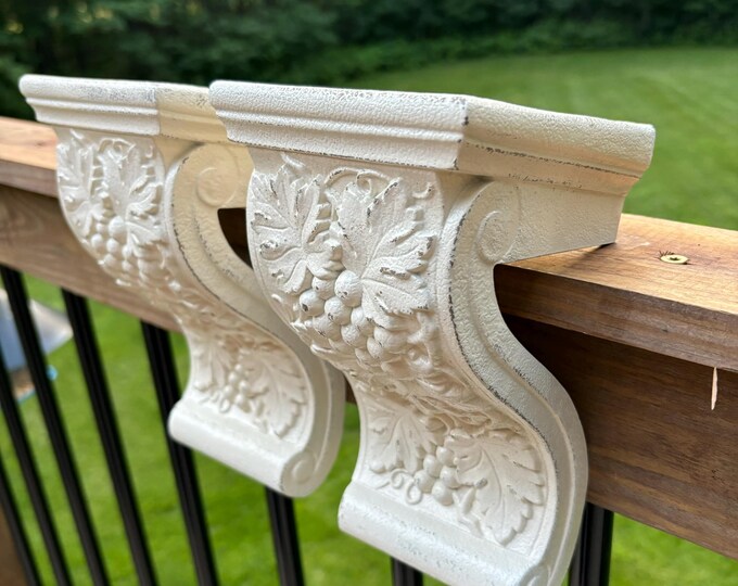 Vintage Set of 2 Home Interiors Satin Heirloom White Distressed Corbel ...