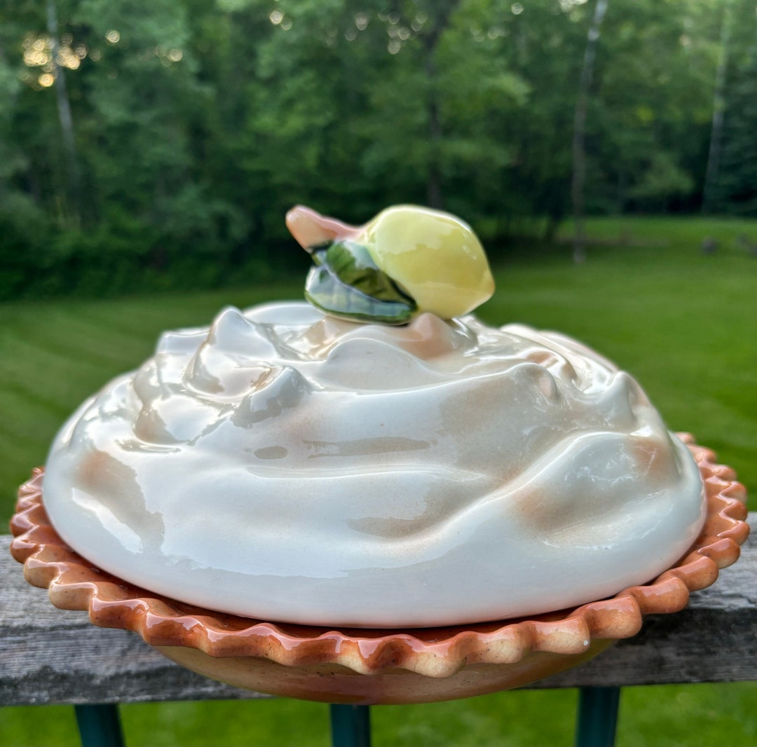 Vintage Unique Artistic Ceramic Lemon Meringue Pie Plate and Lid Cover ...
