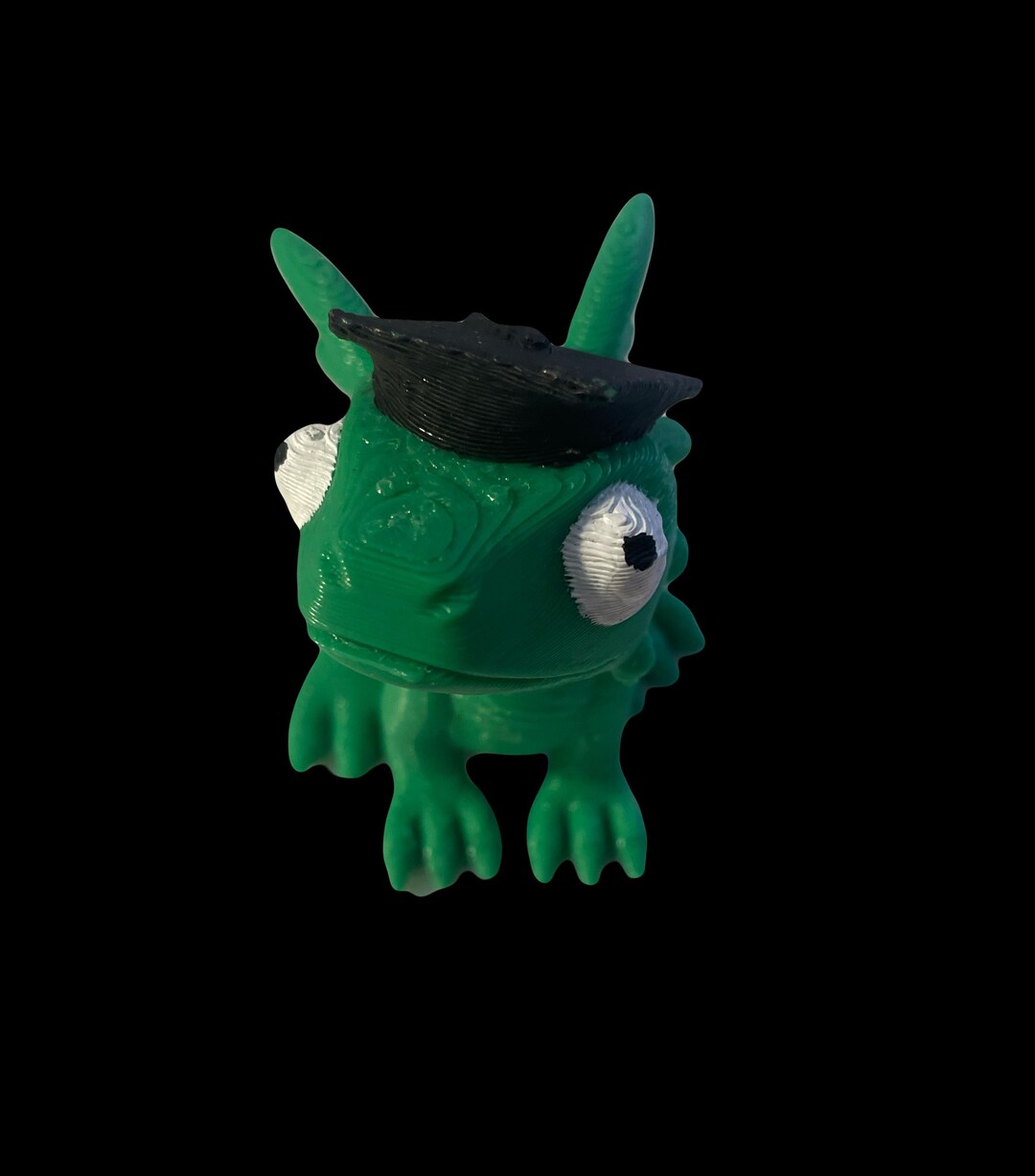 3D Printed Graduation Dragon - Etsy
