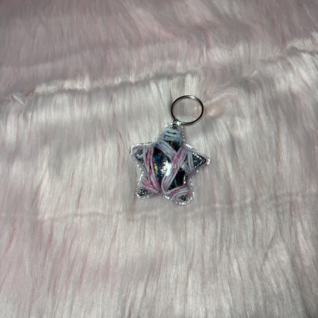 Infinity Nikki Holographic Whimstar Keychain - Etsy