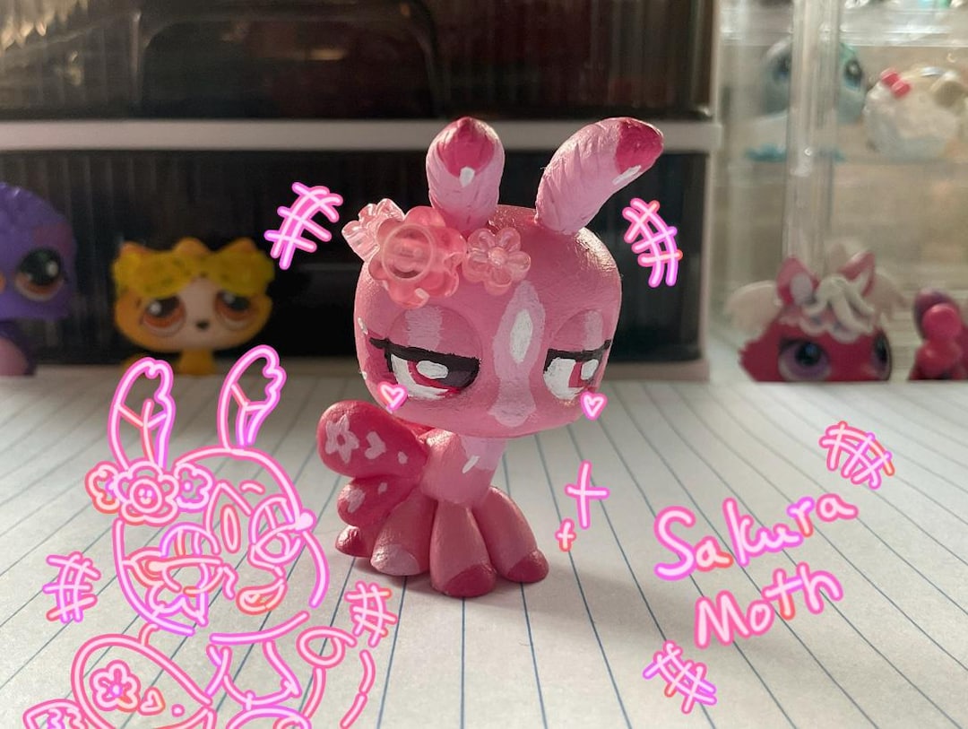 Sakura Moth - LPS Custom - Etsy