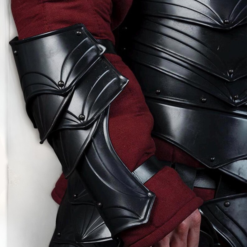 Warrior Princess Armor | Queen of the Dragomir | Blackened Steel Full ...