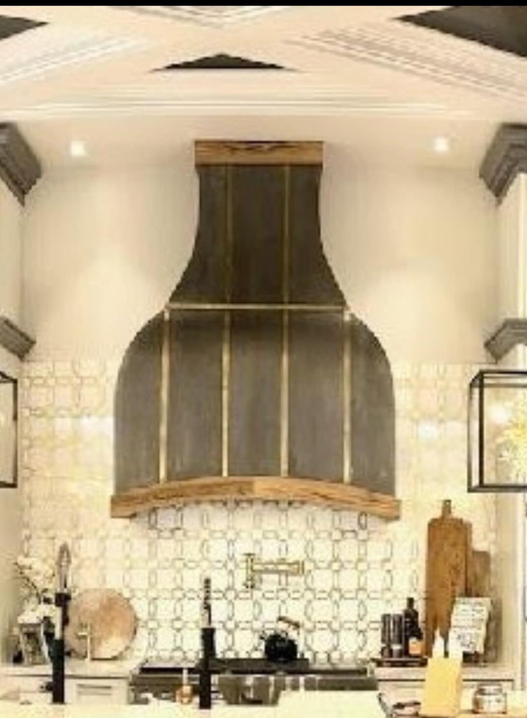 Sandra Custom Range Hood - Etsy