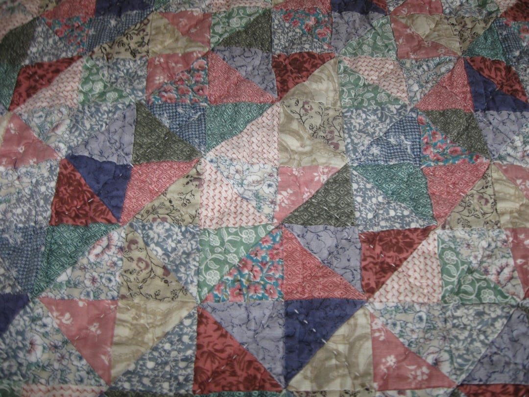 Vintage Quilt Piece Repurpose Primitive Patchwork Cutter Quilt 27 by 18 ...