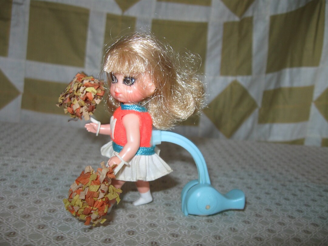 Vintage Mattel Liddle Kiddle Rah Rah Skediddle Doll 3788 Vintage 1967 ...