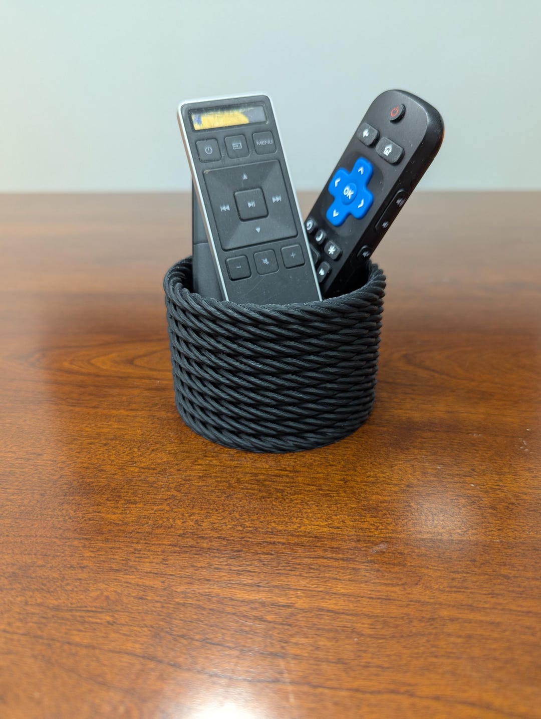 3D Printed Rope Style Remote Holder – Tall & Short Remote Control ...