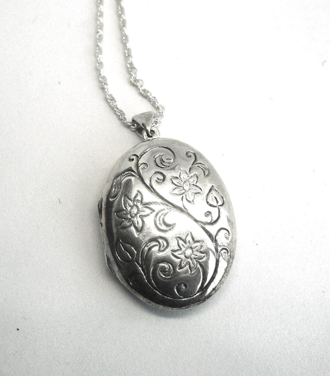 Love Poem Floral Locket 925: Vintage Sterling Silver Pendant Necklace ...
