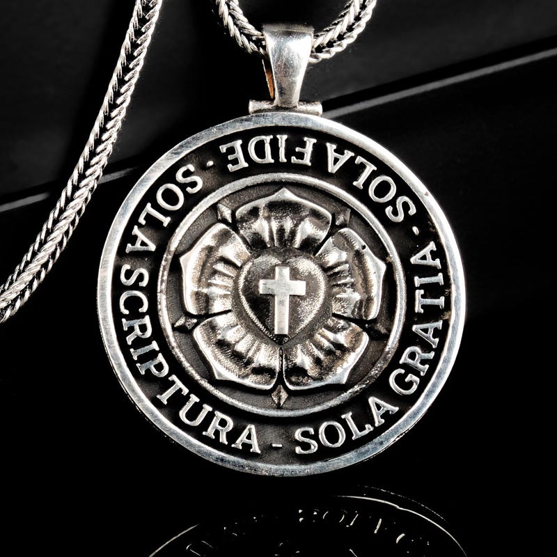 Luther Rose - Etsy