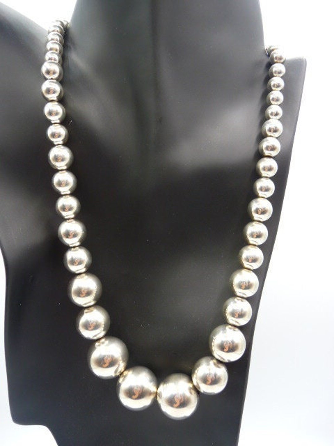 Sterling Silver 925 Graduated Round Ball Bead Necklace, Single Strand ...