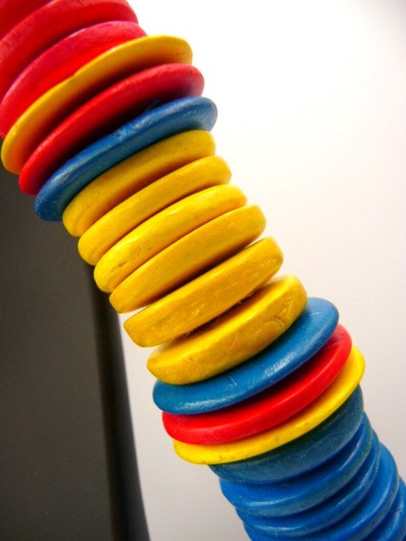 Super Colorful Rainbow Resin Disc Beads Necklace, Unsigned Vintage - Etsy