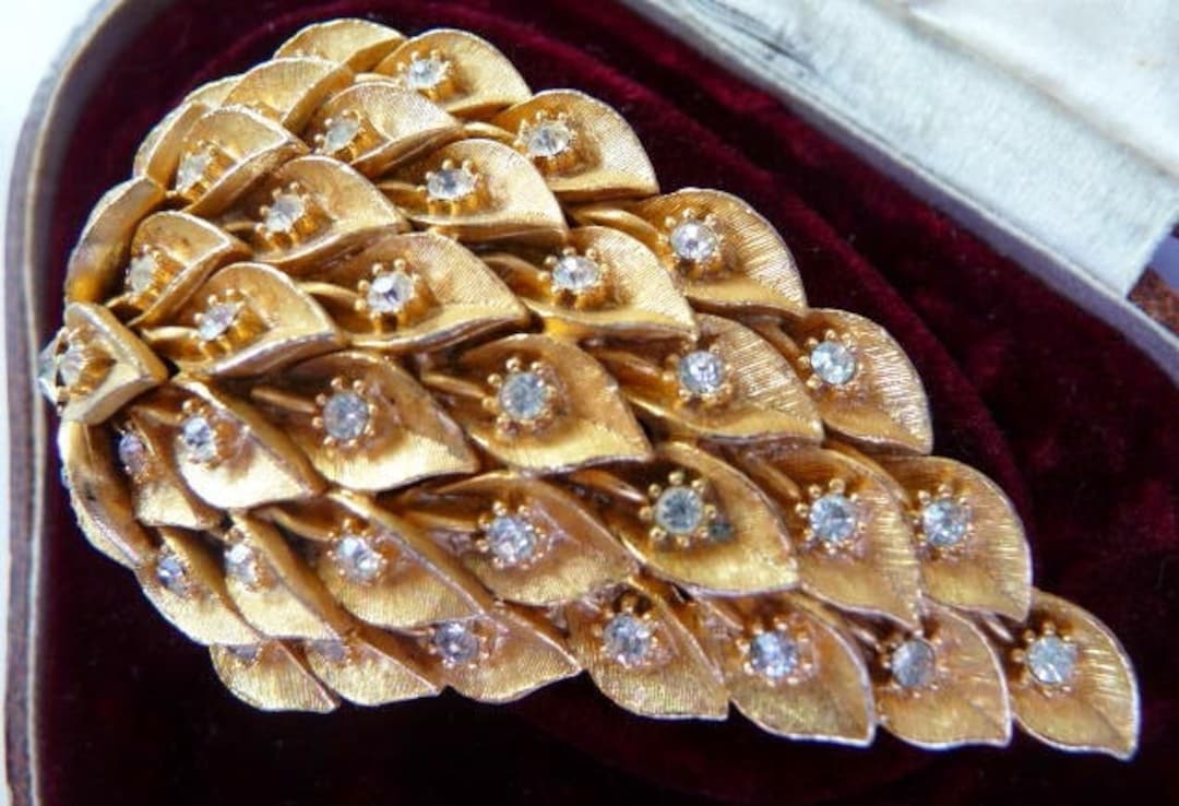 Arbor Botanical Leaf Pine Cone Pin Brooch, Gold Tone Clear Rhinestone ...