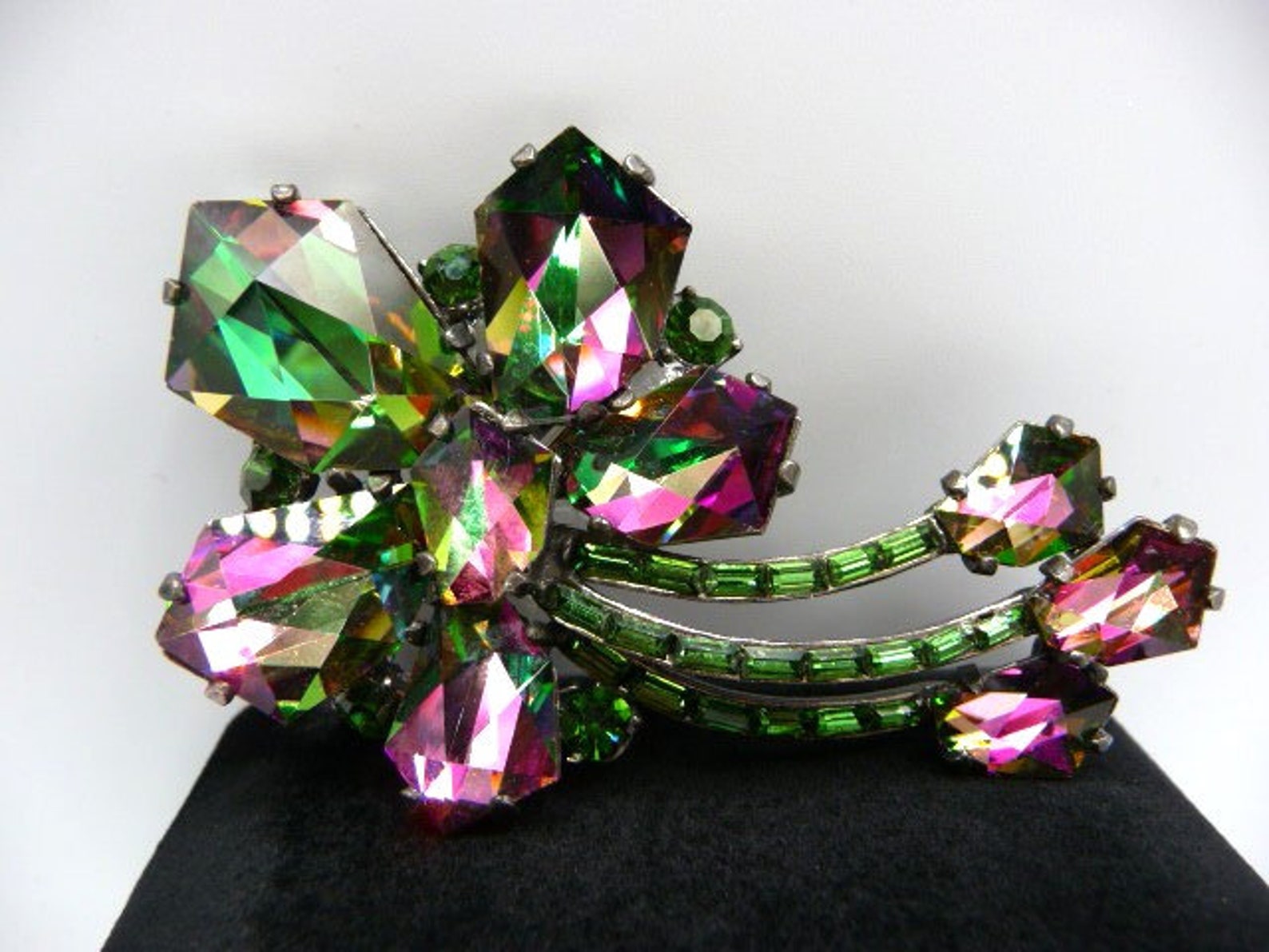 Rudolph Weiss Vitrail Faceted Glass Gammatic Rhinestone Flower Brooch ...