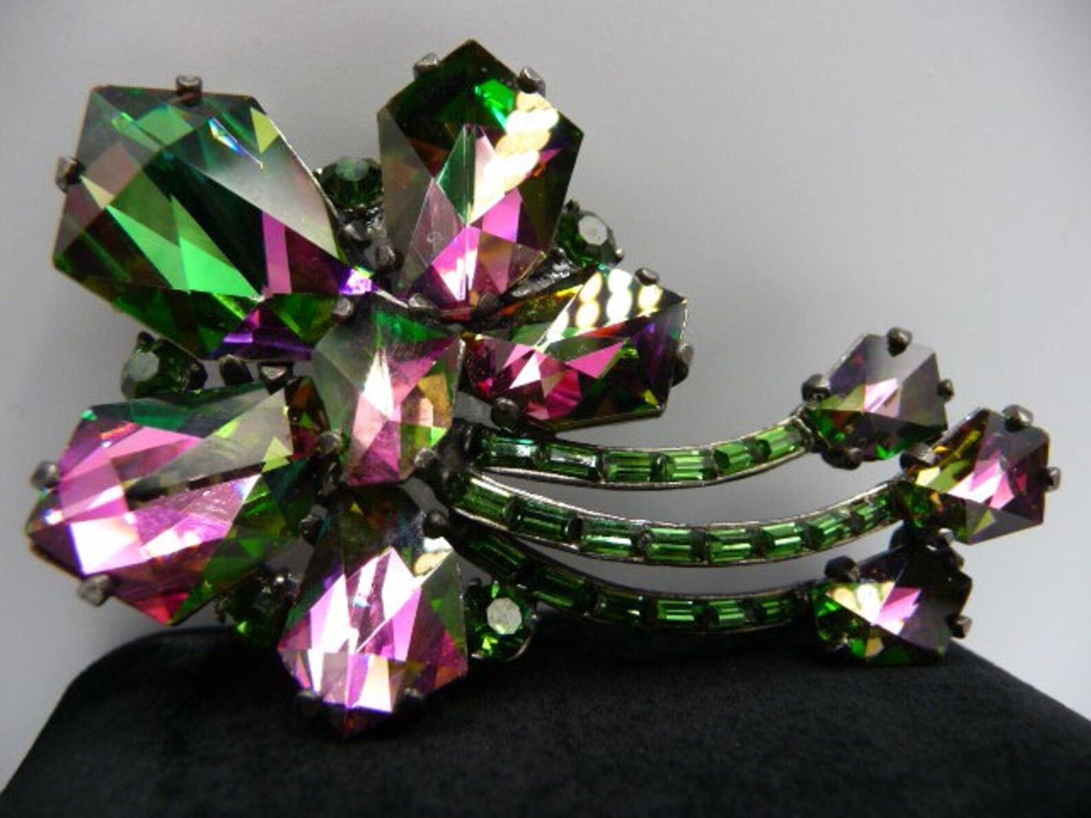 Rudolph Weiss Vitrail Faceted Glass Gammatic Rhinestone Flower Brooch ...