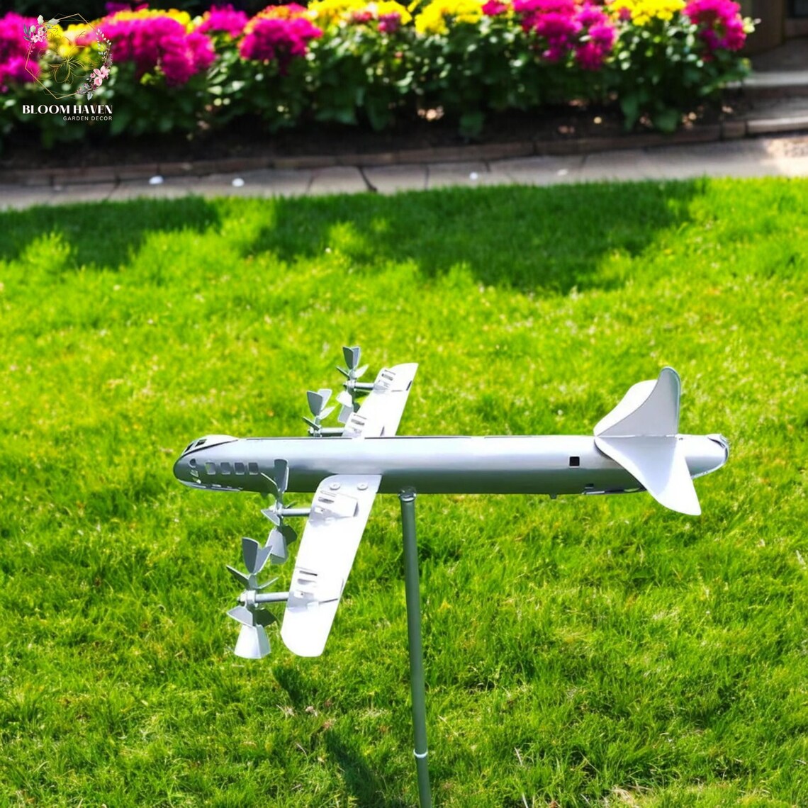 Plane Wind Spinner: Kinetic Garden Art, Lawn Decoration - Etsy