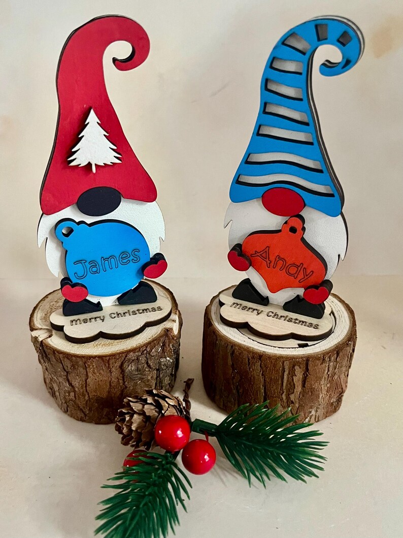 Personalised Set of 4 Wooden Gnome Place Setting for Christmas Design 1 ...