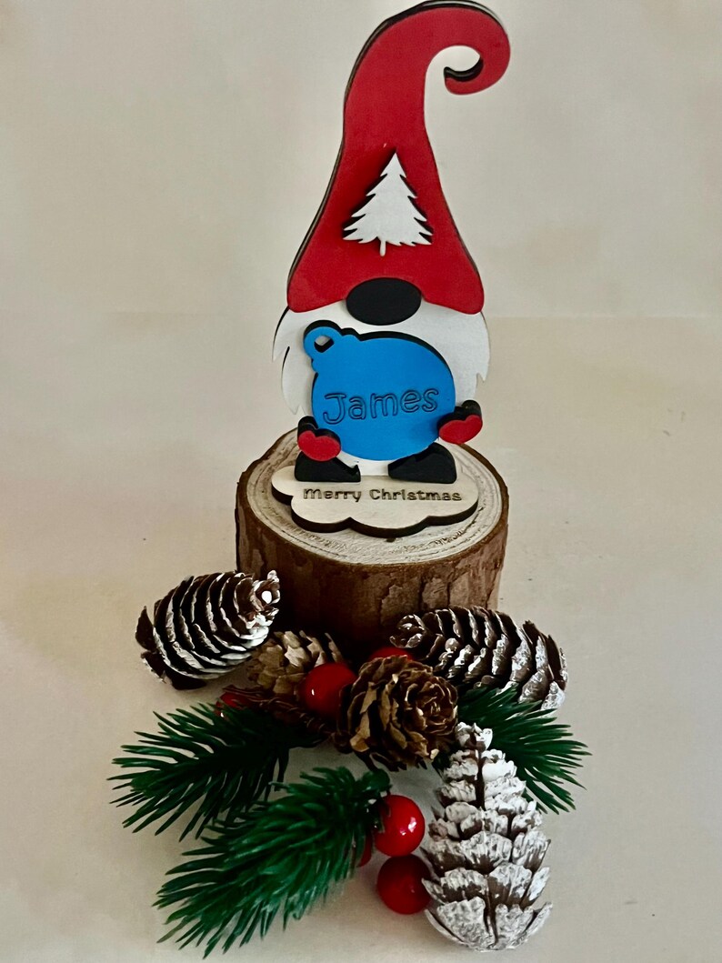 Personalised Set of 4 Wooden Gnome Place Setting for Christmas Design 1 ...