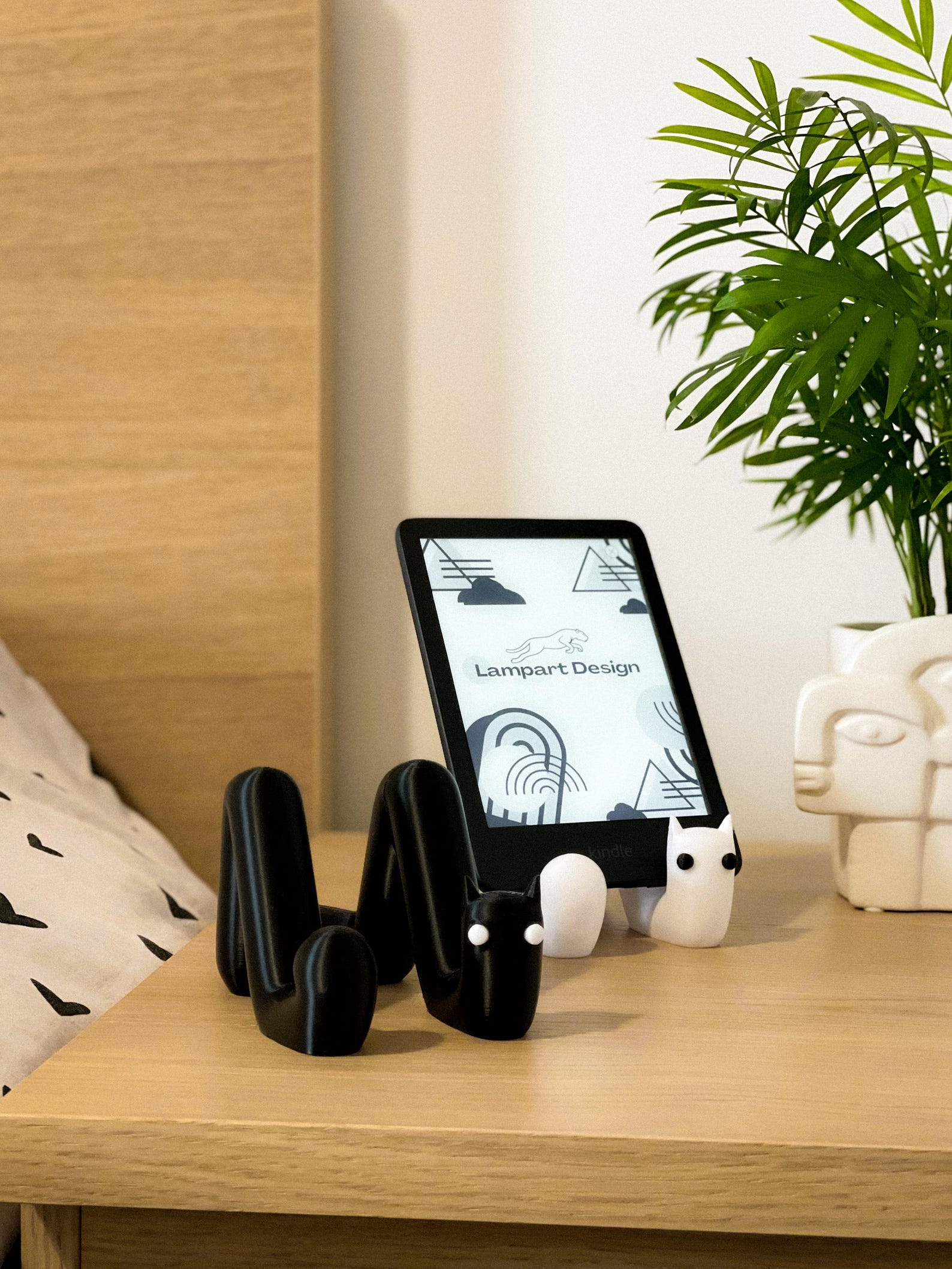 Cute Cat Ereader Stand Compatible With Kindle | Goth Cat | Bookish Gift ...