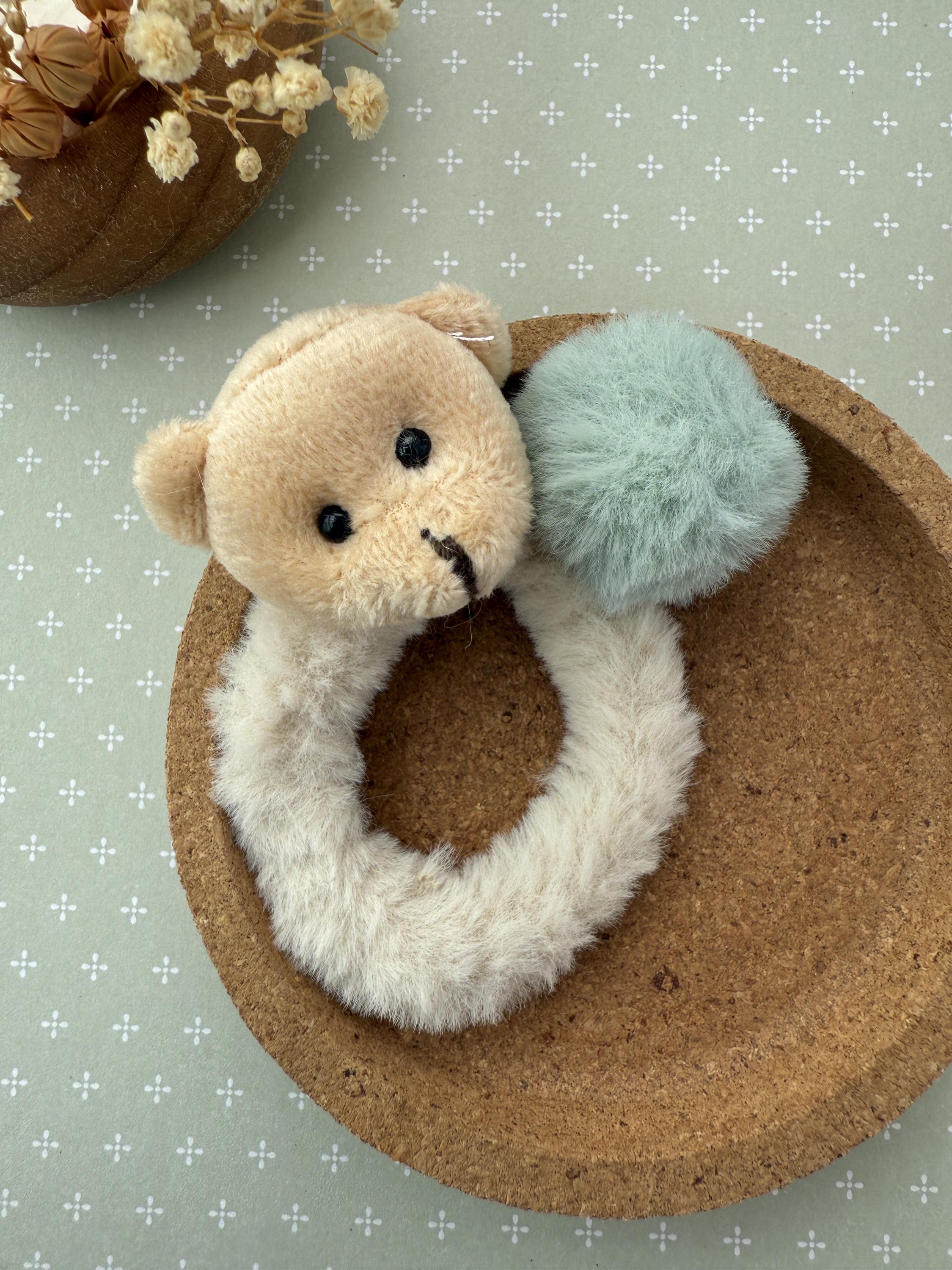 Fuzzy Plush Teddy Bear Hair Pins Cute Feathered Ponytail Scrunchies ...