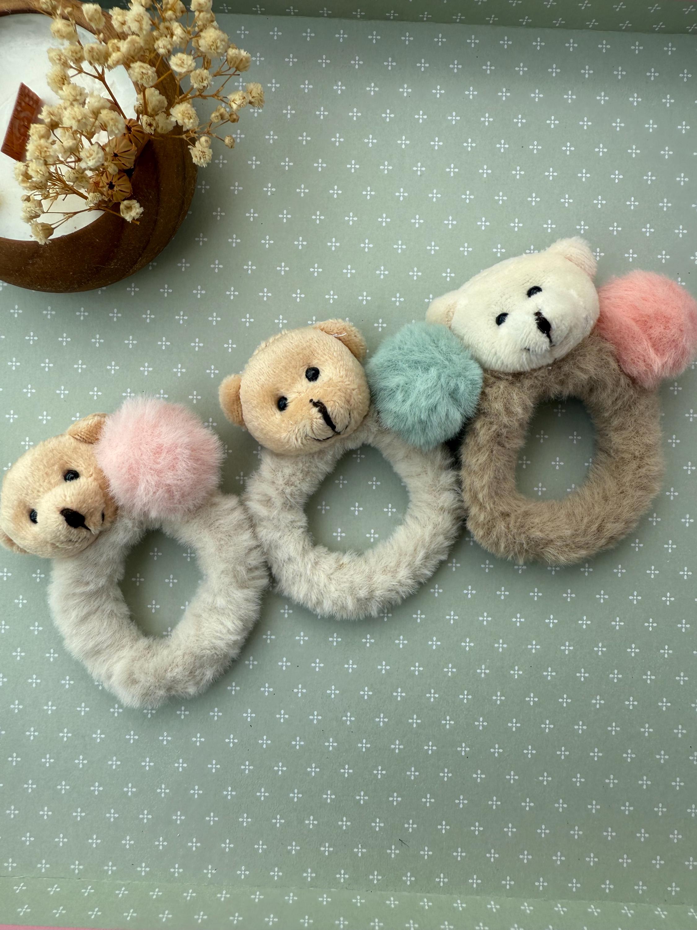 Fuzzy Plush Teddy Bear Hair Pins Cute Feathered Ponytail Scrunchies ...
