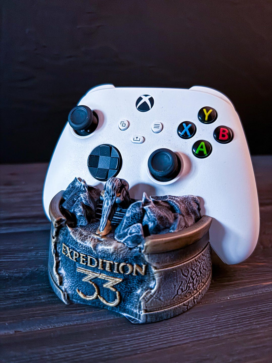 Expedition 33 Xbox Controller Stand, Expedition 33 Monolith ...