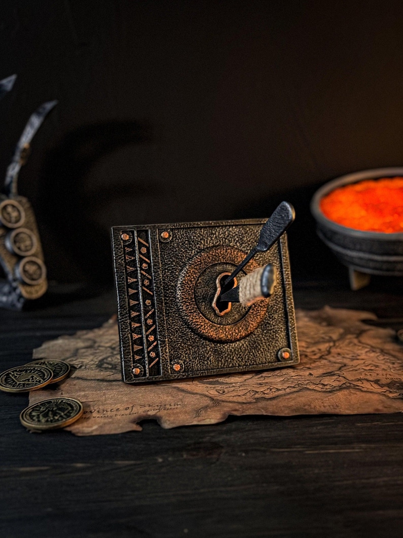 Life-size Lockpick Prop, RPG Lock Replica, Stealth Training Prop ...