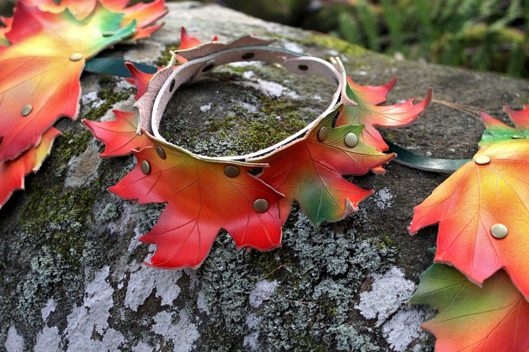 Fall Leaves Leather Armor - Gorget - Elven Fae Choker - Etsy