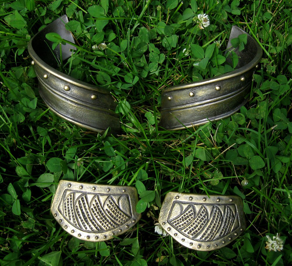 Loki Hand Guards and Vambrace Wraps Cosplay Costume Golden - Etsy