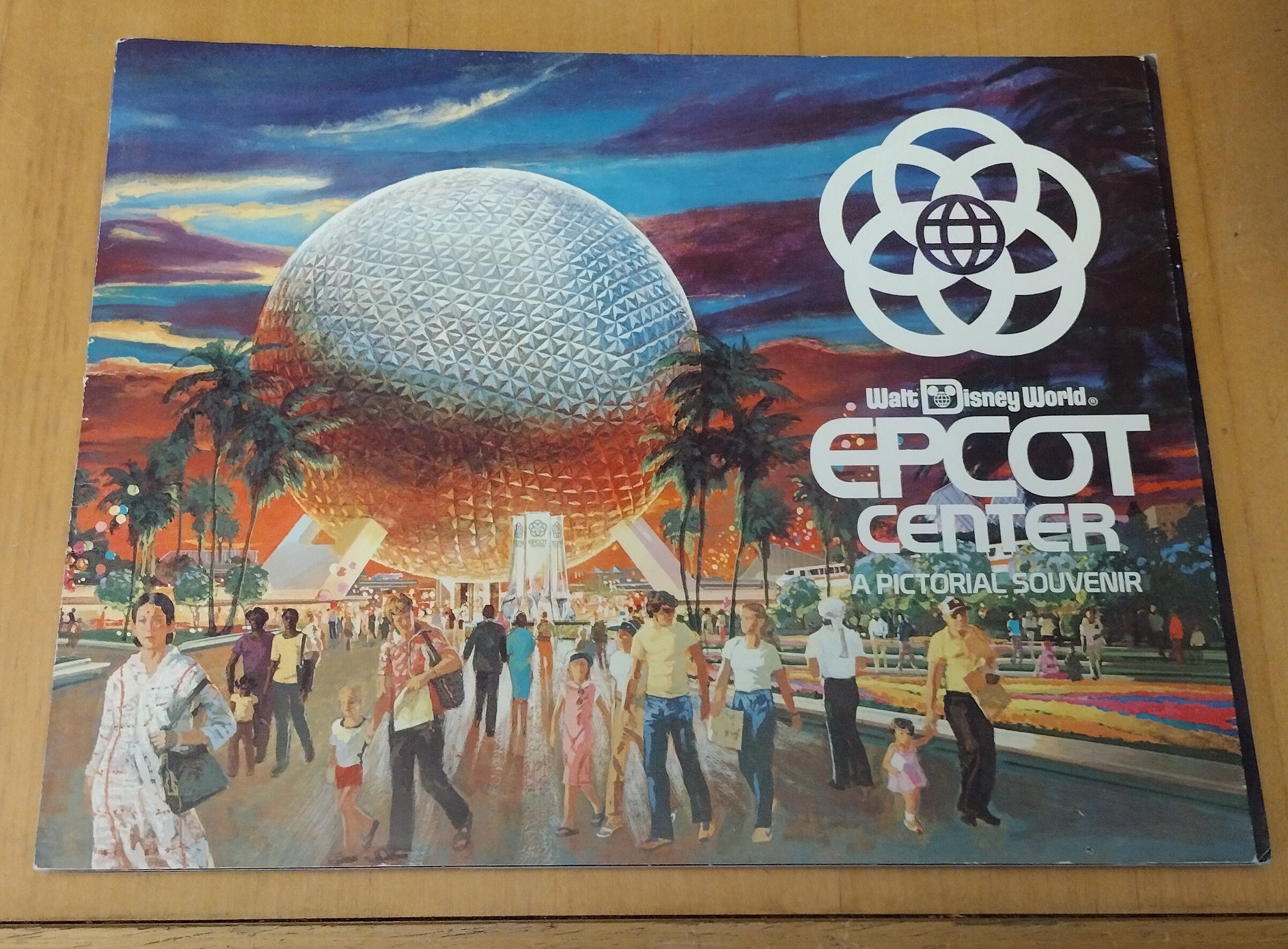1982 Disney Epcot Center Souvenir Book Debut Year - Etsy