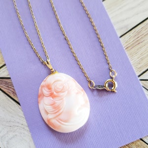 Delightful Vintage Faux Angel Skin Coral Cameo Pendant on 16 Inch Gold ...
