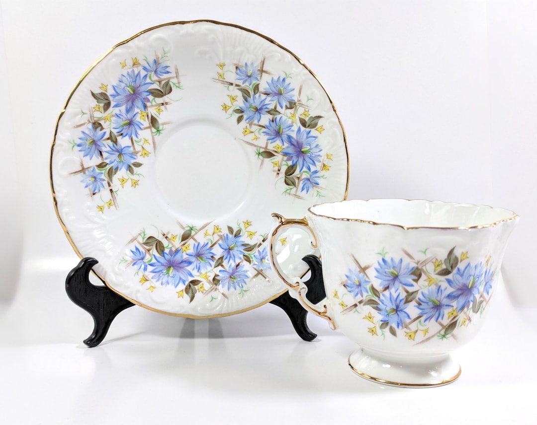 Vintage Aynsley Teacup With Blue Flowers Lattice on White With Gold ...