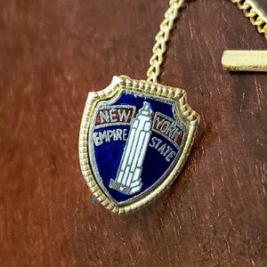 Vintage New York Empire State Building Tie Tack Pin, Shield Shaped, Red ...